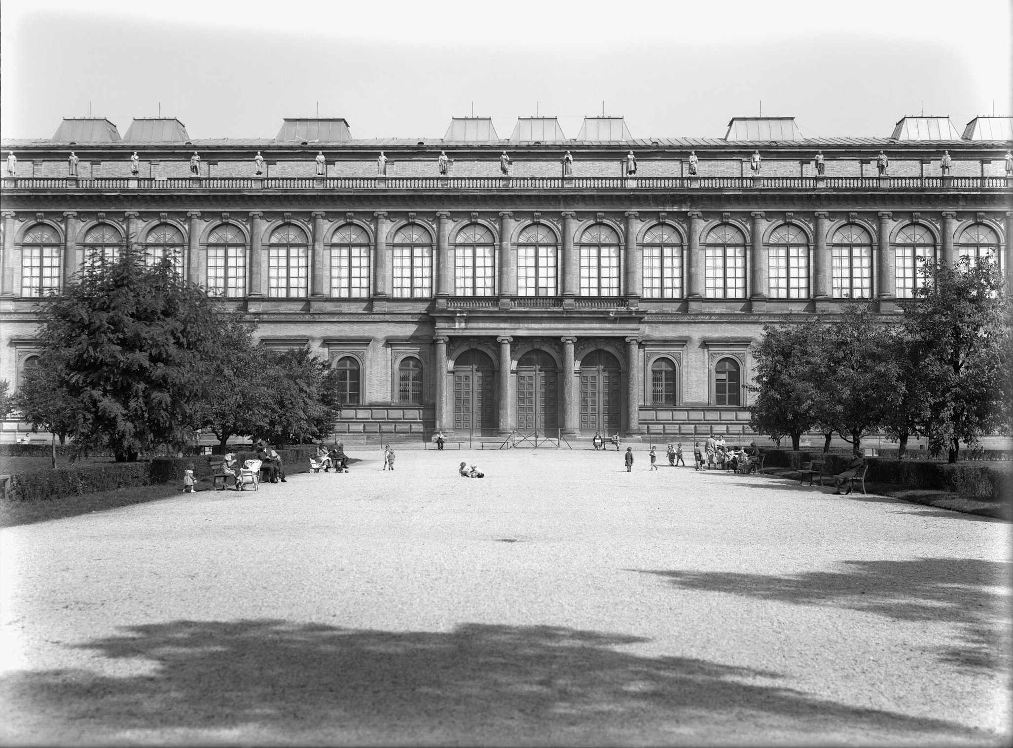 Ein verstecktes Geburtstagsgeschenk - Die Alte Pinakothek auf ...